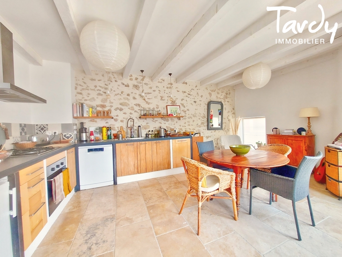 Immobilier de luxe Maison-Villa à vendre Lourmarin 84160